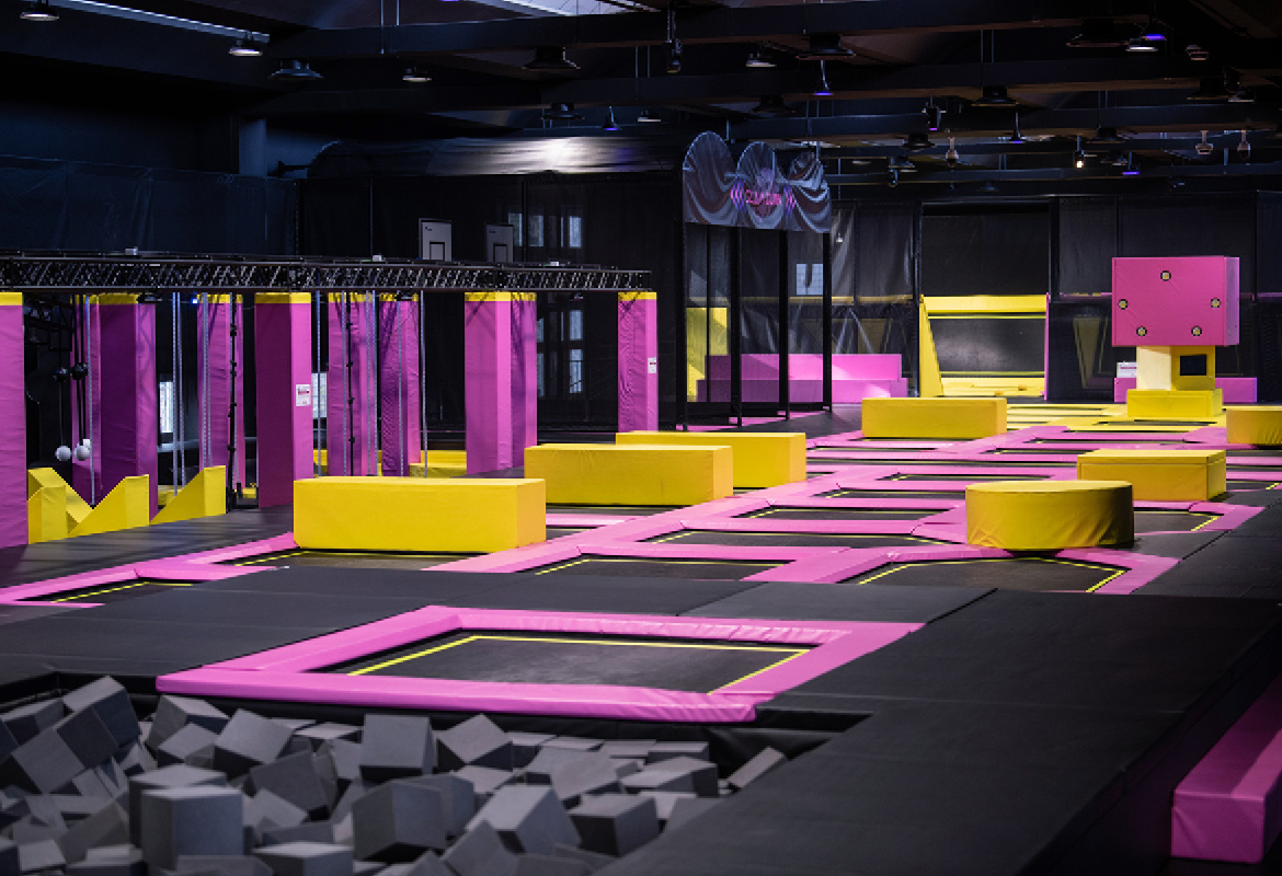 Hyperspace Trampoline park - Case study