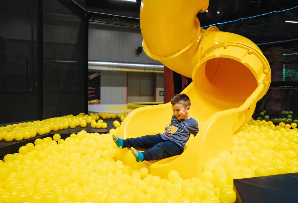 Ninja Warrior Trampoline park - Toddler Play Area | Akrobat